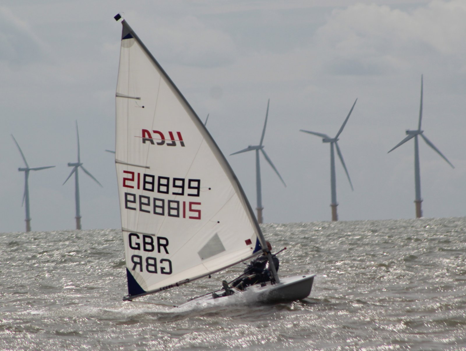 Sailors Brave The Squall In Class Points Race | Gunfleet Sailing Club
